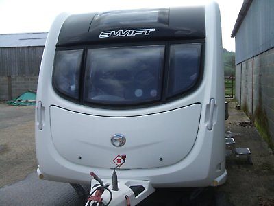 Swift Challenger 565 Sr 4 Berth Touring Caravan Fixed Single Beds ...