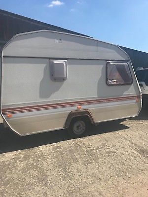 Caravan Sprite Alpine – Retro Late 70s Early 80s – Touring Caravan