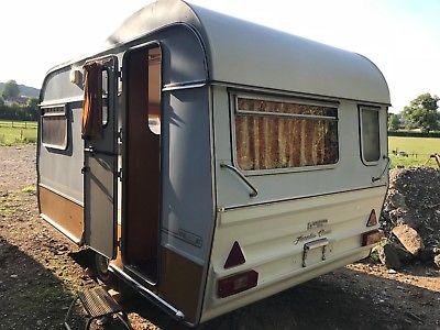 1970 S Avondale Caravan – Touring Caravan