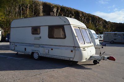 Swift Challenger Caravan 470 2s – Touring Caravan