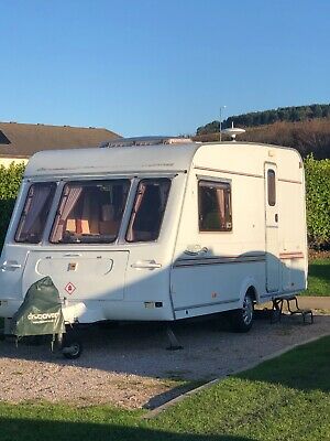 Compass Kensington 2000 Caravan, Great Condition, Cris Registered, No ...
