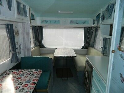 1990 Sprite Musketeer 3 Berth Touring Caravan With Full Awning And ...