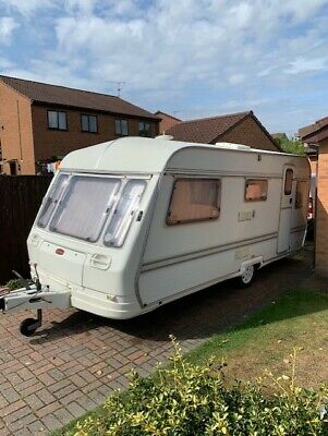 4 Berth Coachman Genius Touring Caravan – Touring Caravan