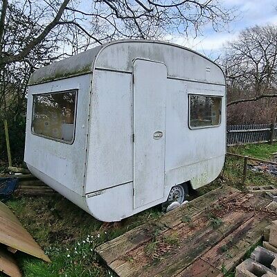 Bluebird Eurocamper Vintage Retro Caravan – Touring Caravan