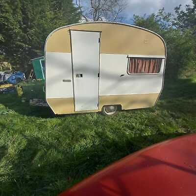 1970s Vintage Kestrel Caravan *like Sprite 400 – Touring Caravan