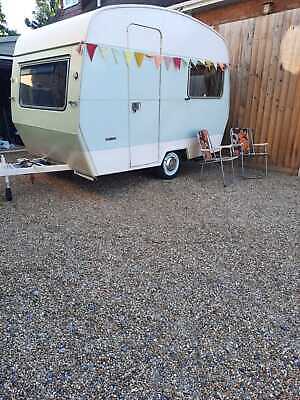 Sprite 400 1969 Vintage Caravan – Touring Caravan