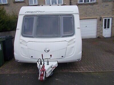 Swift Freestyle 550 Fixed Bed With Mover And Accessories – Touring Caravan