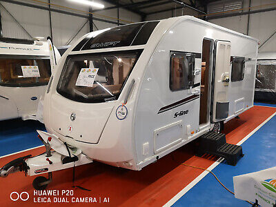 Caravans Touring Caravans 4 Berth – Touring Caravan