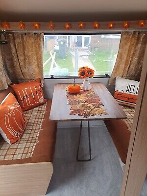 Retro Sprite Musketeer Cl Aka Pumpkin – Touring Caravan