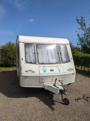 Elddis Crown Crest. Lightweight. 1998. Optional Northumberland Storage ...