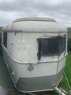 Very Early 60s Square Door Eriba Puck Caravan – Touring Caravan